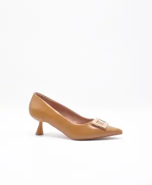 KNEETOES Ashford Pumps - Tan