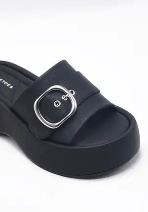 KNEETOES Bexley Platform Slip-ons With Buckle Detail - Black