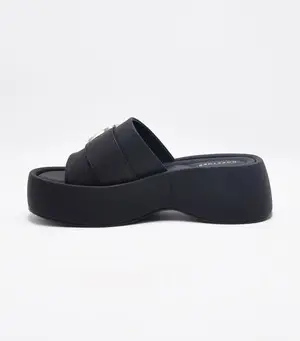 KNEETOES Bexley Platform Slip-ons With Buckle Detail - Black