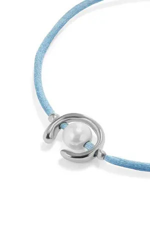 UNODE50 Blue Thread Bracelet With Pearl Shell Trimmings Plated