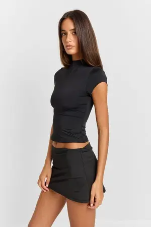 SASHA THERESE Iris Top - Black