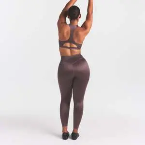SKIMS Bonded Waist 26" Legging | | Nike Satin Shine