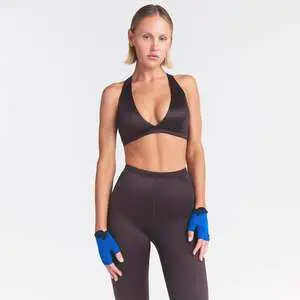 SKIMS Racerback Bra | Deep Neutral | | Nike Satin Shine - Phoenix