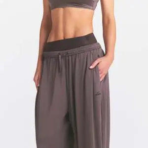 SKIMS Balloon Pants