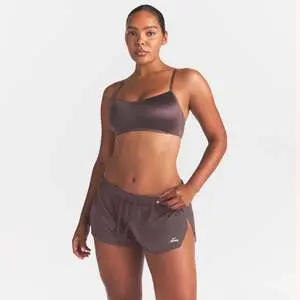 SKIMS Runner Short | Medium Neutral | | Nike Stretch Nylon - Resin