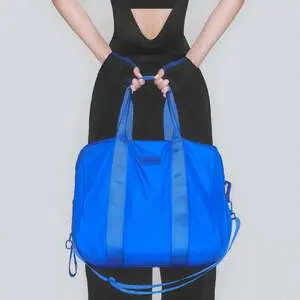 SKIMS Puffer Gym Bag | Blue | Nike Accessories