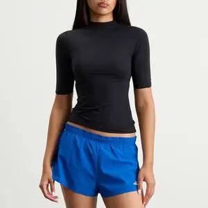 Nike X Skims Weightless Layers Short Sleeve T-shirt - Obsidian