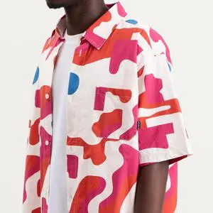 PARRA Abstract Mountain Short Sleeve Shirt
