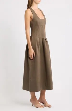 Oddmuse Scoop Neck Midi Dress