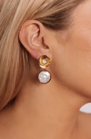 SET & STONES Reese Freshwater Pearl Drop Earrings