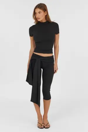 SASHA THERESE Elvira Capri - Black