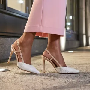 KNEETOES Violetta Stilettos - White