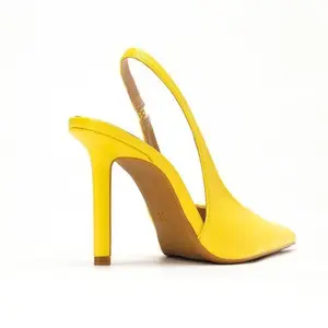 KNEETOES Quincy Heels