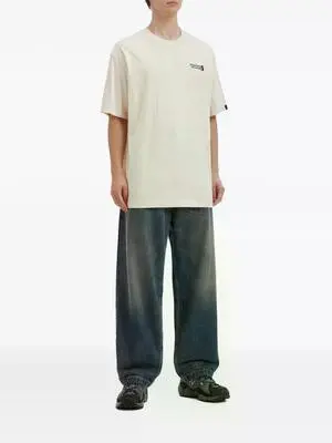 FINGERCROXX Graphic-print Short-sleeve T-shirt