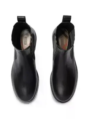 Burberry Pembroke