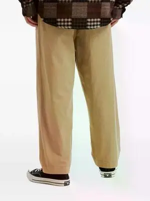 FINGERCROXX Logo-patch Pleat-detail Trousers
