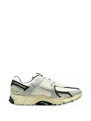 Nike Zoom Vomero 5 Sneakers - Neutrals