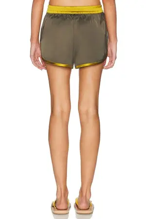 Staud Aero Short In Taupe
