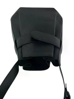 LOUIS VUITTON 1996 Epi Sac D Epaule Pm Bucket Bag - Black