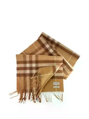 Burberry Check Fringed Scarf
