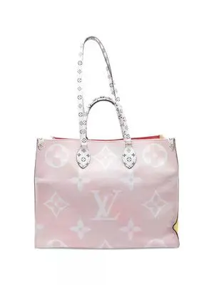 LOUIS VUITTON Monogram Giant Onthego Gm Tote Bag - Red