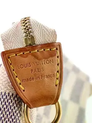 LOUIS VUITTON Pochette Accessoires Damier Mini Clutch Bag - White