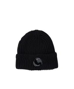 C.P. COMPANY Logo Plaque Knit Beanie - Black