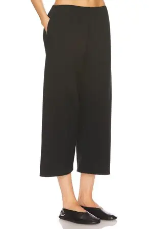 THE ROW Cosmo Short