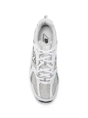 NEW BALANCE 530 Sneakers