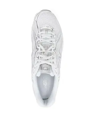 NEW BALANCE 740 Sneakers