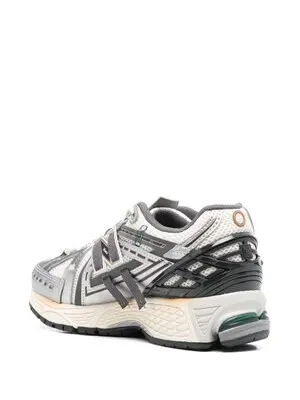 NEW BALANCE 1906 Sneakers
