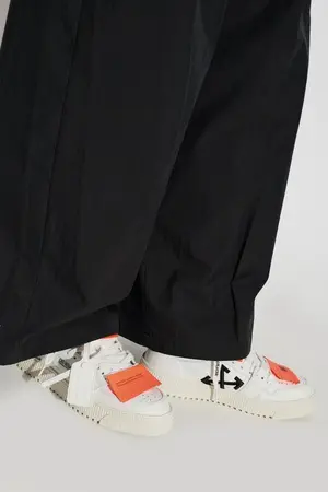Off-White Court Low Top Sneakers