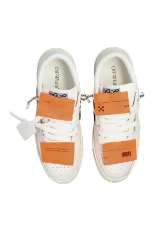 Off-White Court Low Top Sneakers