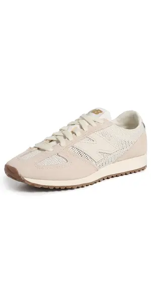 NEW BALANCE 471 Low Top Lace Up Sneakers - Beige/white
