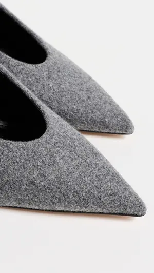 FAVORITE DAUGHTER The Zoe Felt Pumps