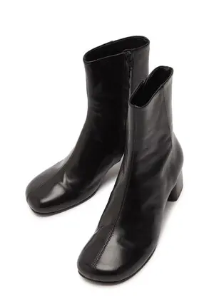 LEMAIRE Anatomic 55 Leather Boots