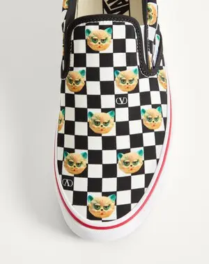 Valentino Garavani X Vans Slip-on Sneakers With Le Chat De La Maison And Vlogo Checkerboard Print
