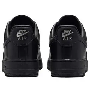 Nike Force 1 '07 Sneakers