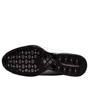 Nike Max Dolce Sneakers - Metallic Silver