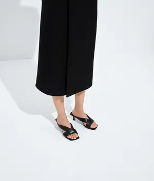 Bottega Veneta Riva Mule