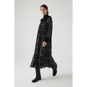 EXQUISE Aina Maxi Dress