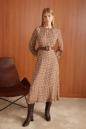 EXQUISE Alaina Chiffon Midi Dress - Brown-bone