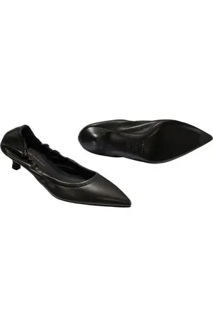 MARGAUX LONNBERG The Roma Pumps