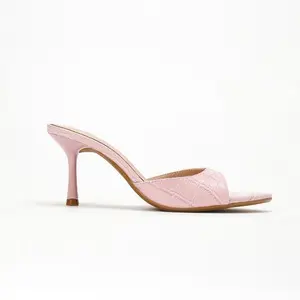 KNEETOES Orlina Kitten Heels - Pink