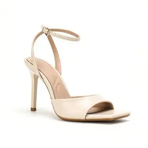 KNEETOES Casey Heels