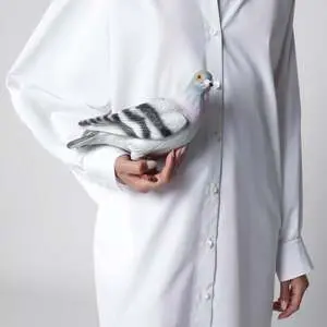 JW Anderson Pigeon Pouch In Resin Shaped Like A Pigeon - Grey