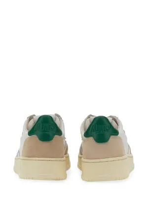 AUTRY Medalist Low Top Sneakers - White