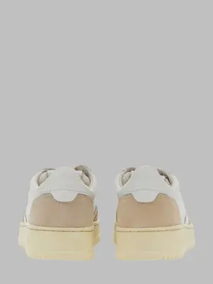 AUTRY Medalist Low Top Sneakers - White