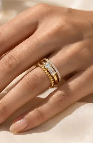 MINT & LILY Classic Ring Stack