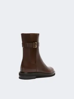 Max Mara Leather Chelsea Boots